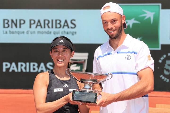 全仏op混合ダブルス優勝の加藤未唯が「京都府スポーツ賞特別栄誉賞」と「京都市スポーツ最高栄誉賞」受賞！＜smash＞ The Digest 