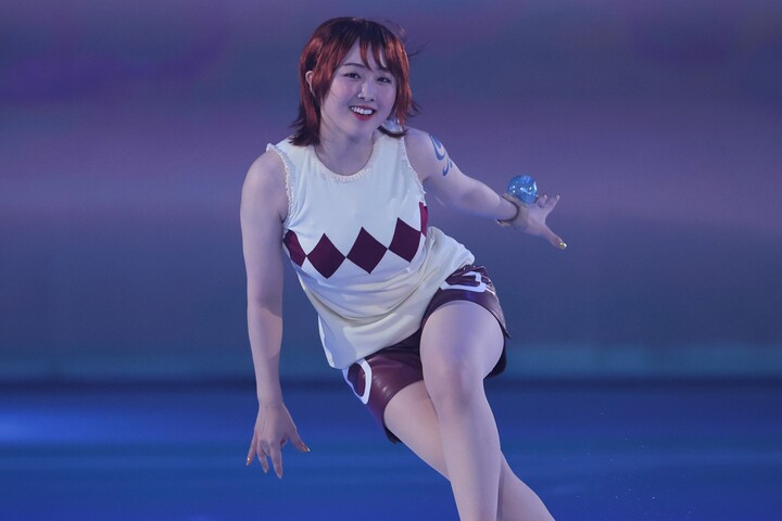 「美脚すぎる！」本田望結が披露した『ワンピース』ナミ姿の“全身ショット”にファン興奮！「スタイル最高」 The Digest 
