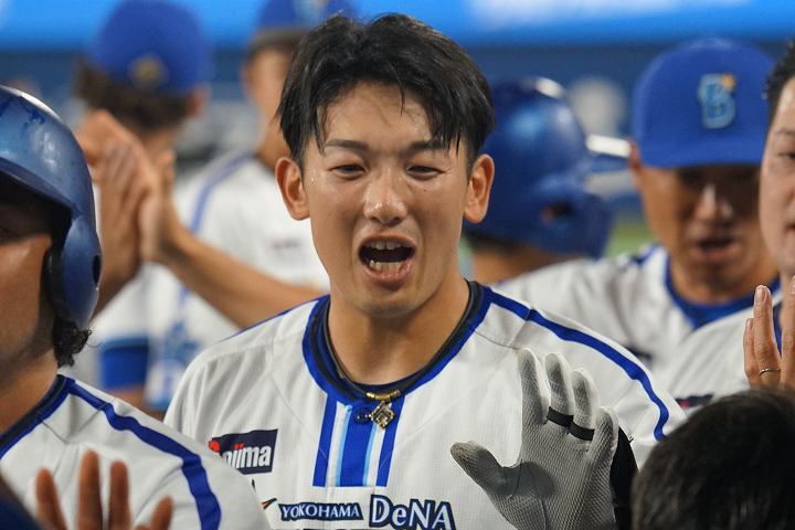 【DeNA】ポストシーズン不在の悔しさに戸柱への想い…「それがまた来年に生きる」“求道者”山本祐大が切り開く未来 | THE DIGEST